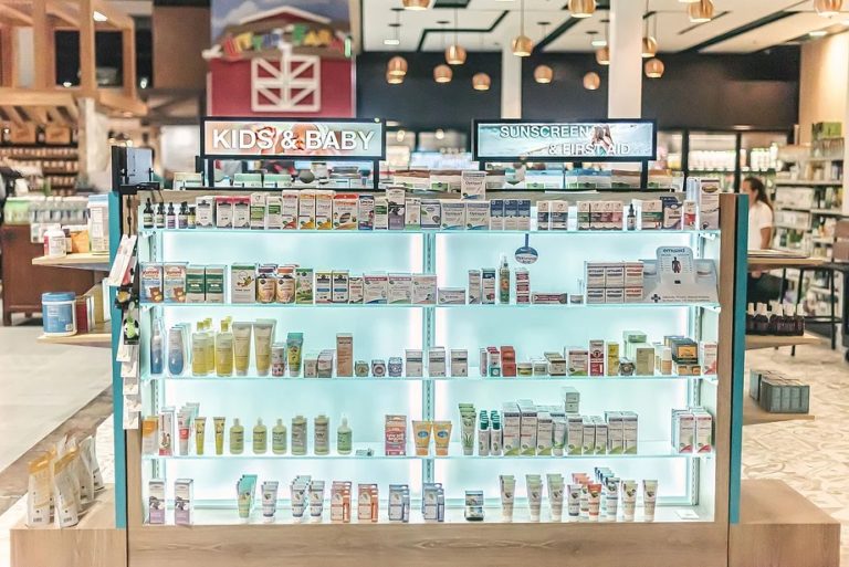 Lenovo teams up with Instorescreen for innovative shelf header displays ...